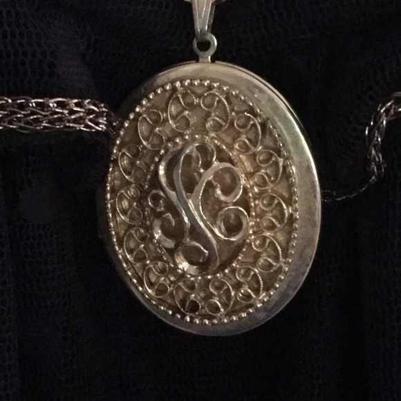 Trifari | Jewelry | Vintage Crown Trifari Large Locket Necklace | Poshmark